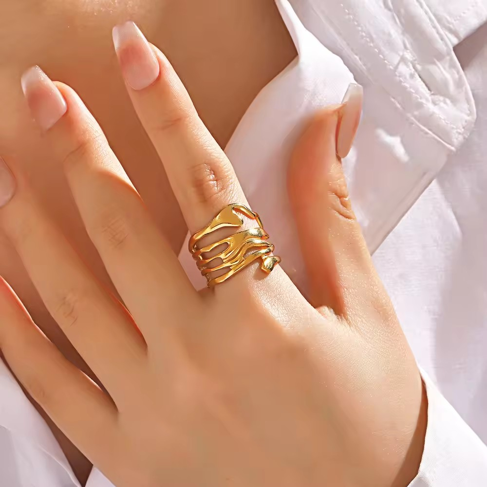 Chunky Golden Ring – KOJESHA